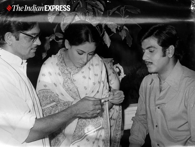 Gulzar turns 86: Rare photos of the legendary artiste | Entertainment ...