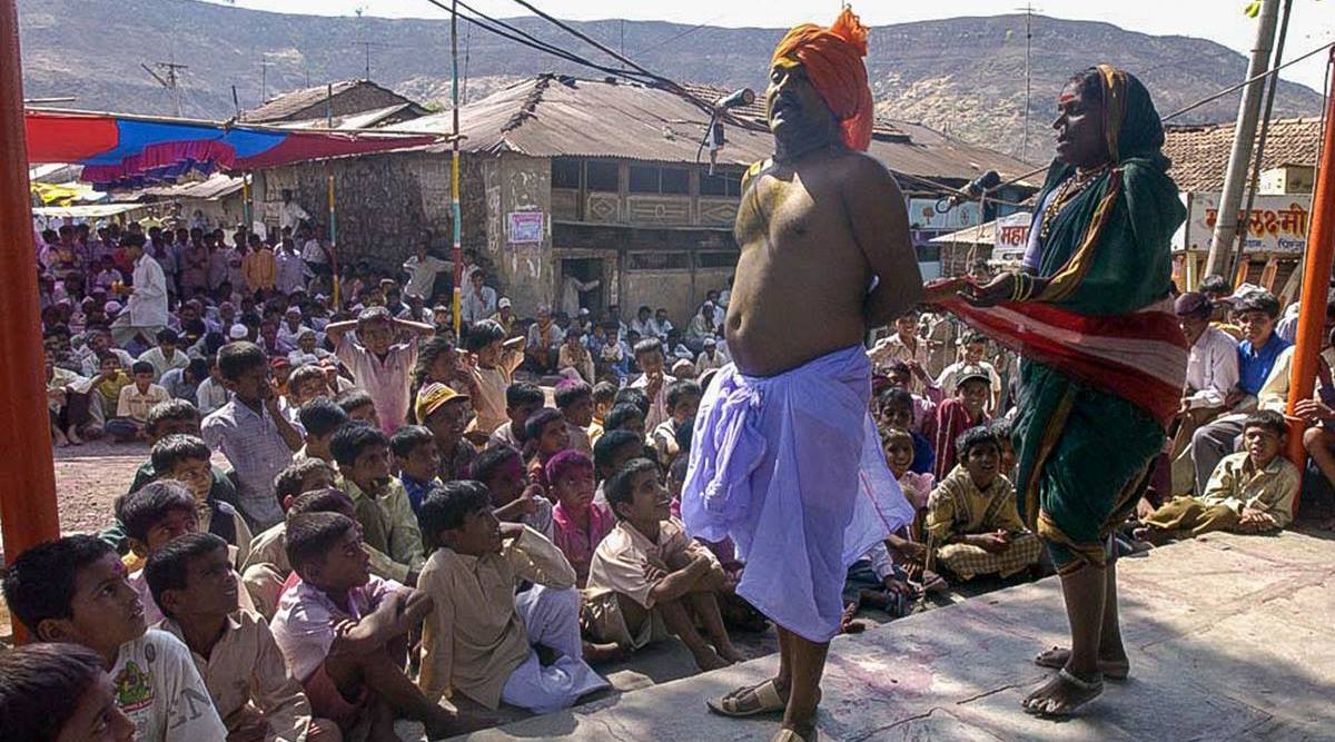 Once stars of Tamasha stage, they now work in fields and factories to ...