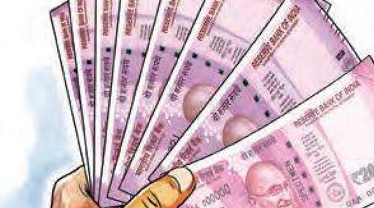 Gujarat: ATS arrests man accused of printing counterfeit currency ...