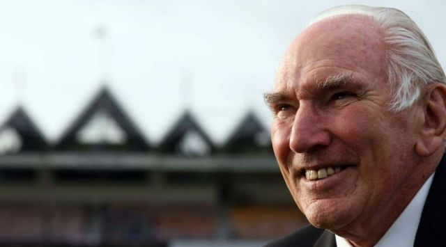 New Zealand’s oldest surviving Test cricketer John Reid dies at 92 ...
