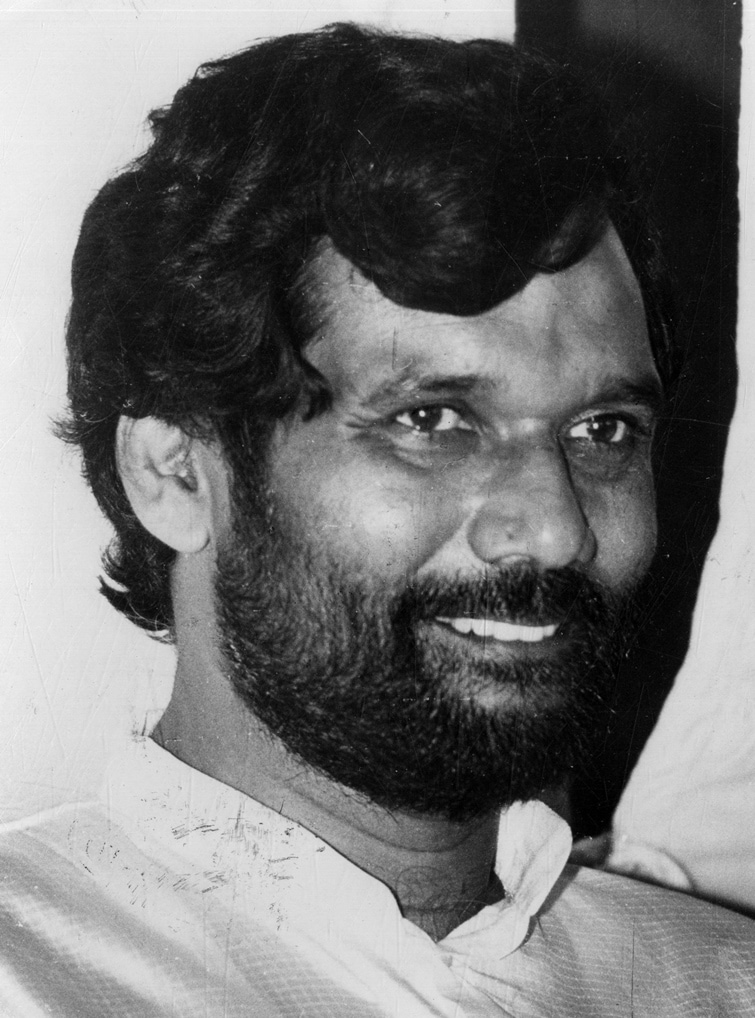 Ram Vilas Paswan Death News: Union Minister and LJP patriarch Ram Vilas ...