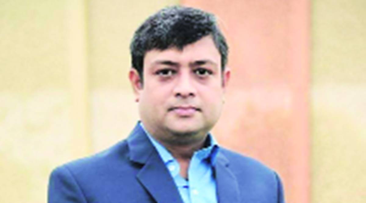 Surat doctor who risked life to intubate elderly Covid patient recovers ...