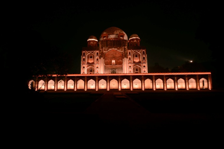 Reviving legacy of Rahim, equally fluent with the sword and pen ...