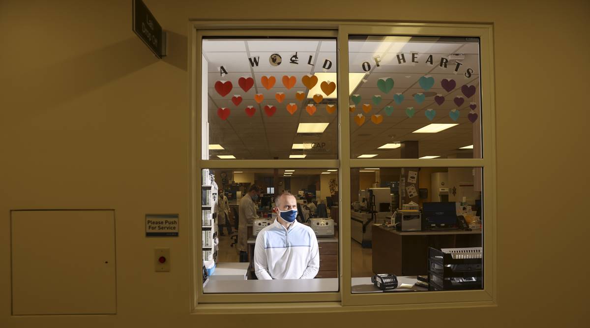Hospitals prepare for first shots as virus vaccine shipments blanket US ...