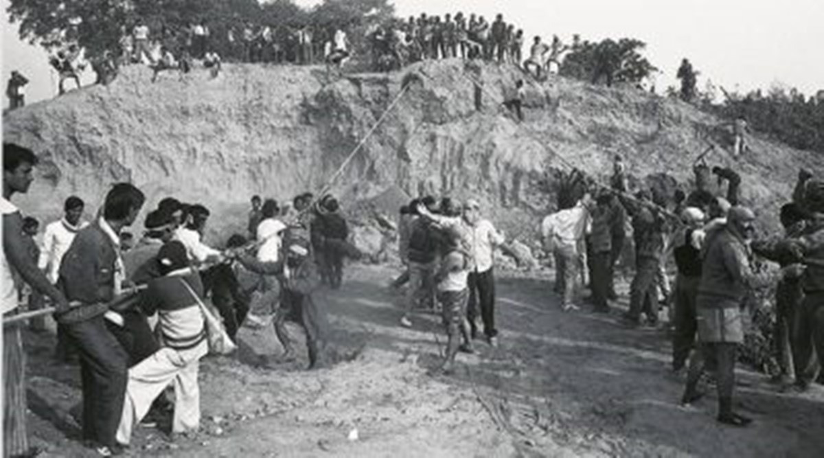 Challenging acquittals in Babri demolition case, two witnesses move HC ...