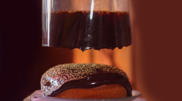 Tsunami cake: Have you tried this delicious viral food trend? | Food ...