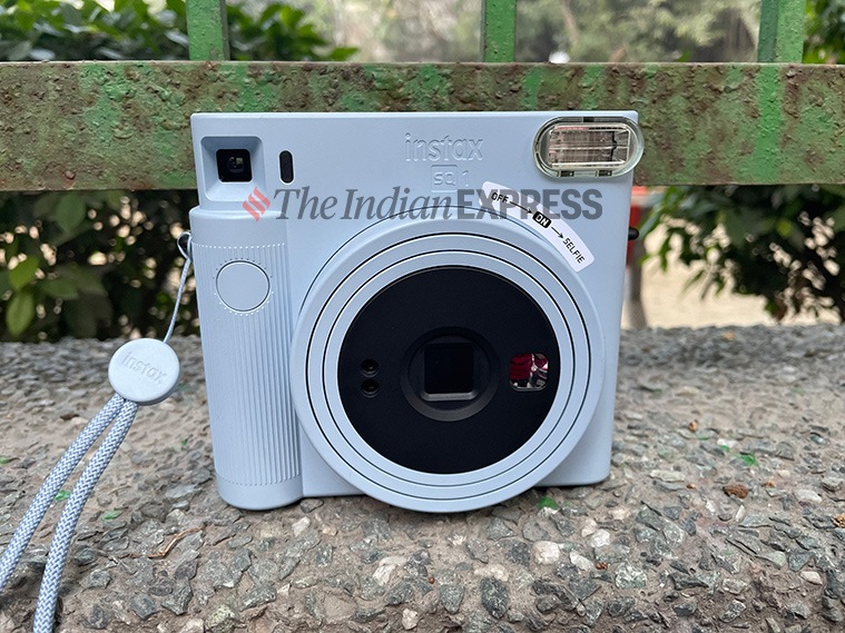 Fujifilm Instax Square SQ1 review