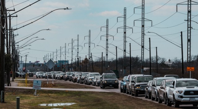 Managers of Texas power grid resign after widespread storm outages ...