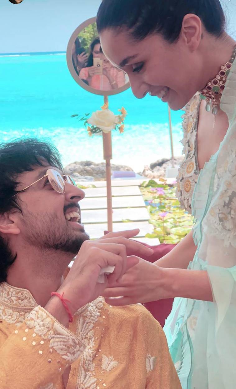 Shraddha Kapoor, Padmini Kolhapure share candid photos from Shaza ...