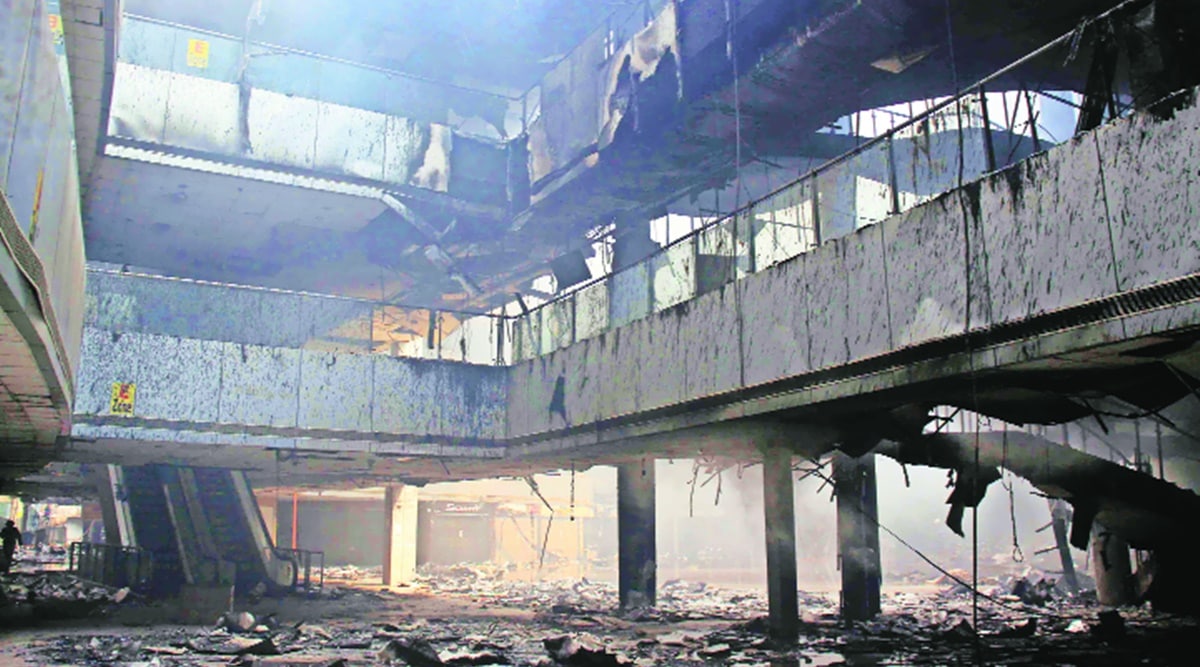 Mumbai: Nearly 40 hours after it started, massive fire at Dreams Mall ...