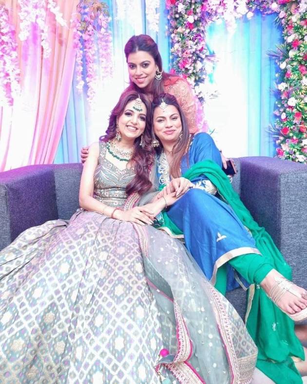 10 photos from Sugandha Mishra’s mehendi ceremony | Entertainment ...