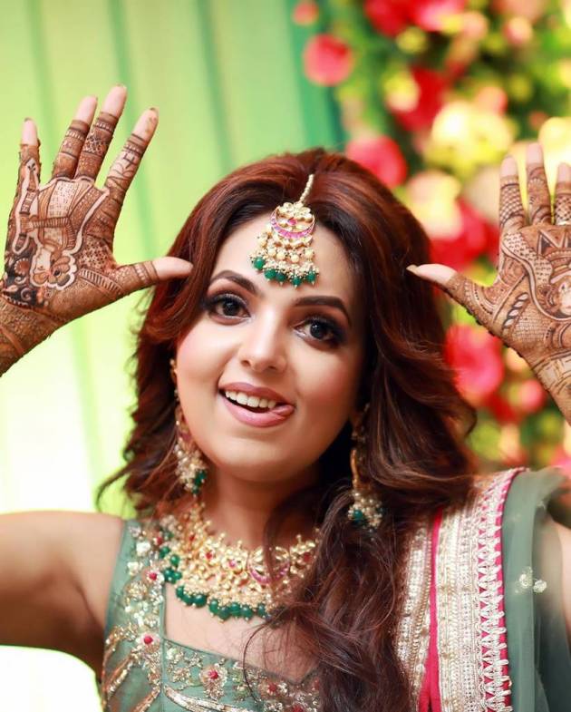 10 photos from Sugandha Mishra’s mehendi ceremony | Entertainment ...