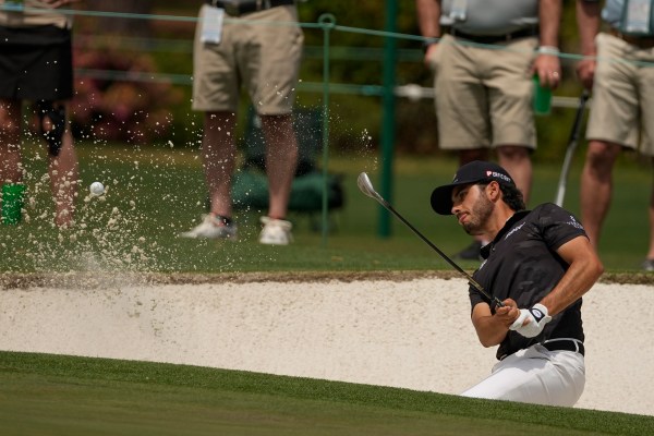 Fore, dad! Rory McIlroy sends errant Masters shot off his father | Golf ...