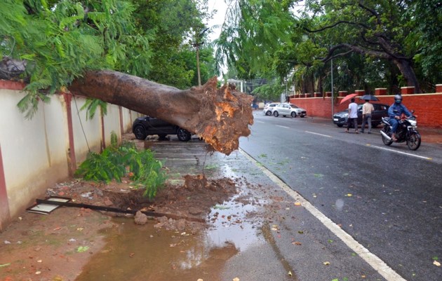 10 pics that show trail of destruction left by Cyclone Yaas | India ...