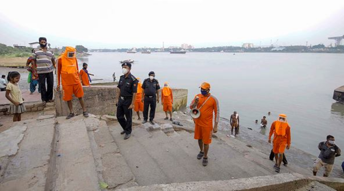 Cyclone Yaas: IAF keeps 11 transport aircraft, 25 helicopters on ...