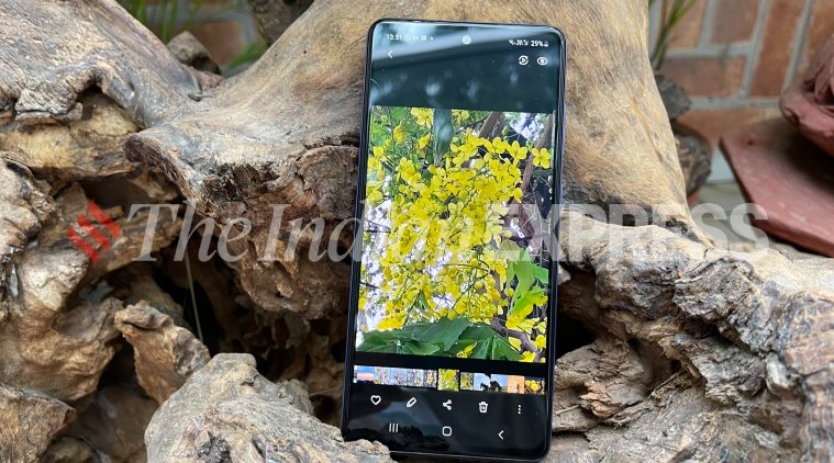 Samsung Galaxy A72 review