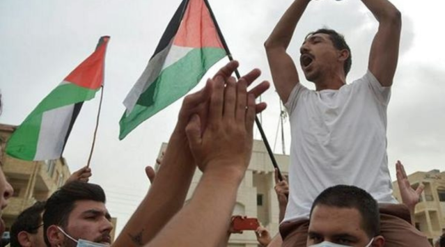 Jordan warns Israel against ‘barbaric’ attacks on mosque | World News ...