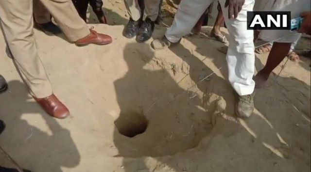 Uttar Pradesh: 5-year-old falls in 150-feet-deep borewell, rescue ...