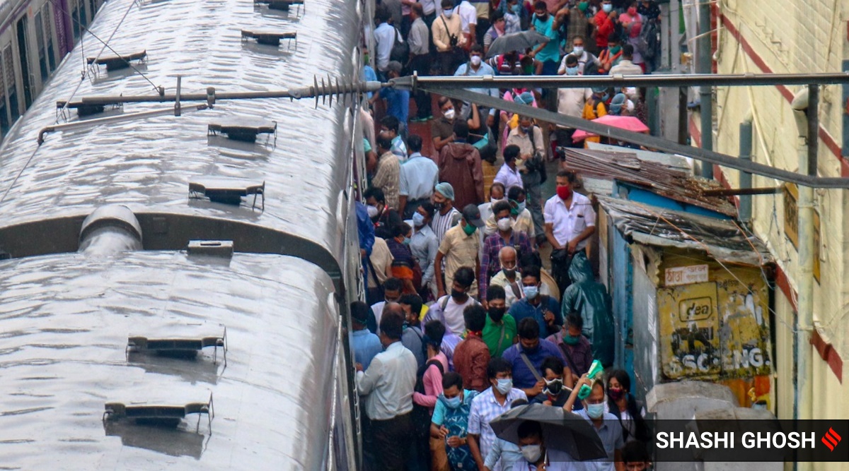 Overcrowding, breach of Covid-19 protocols across India despite third ...