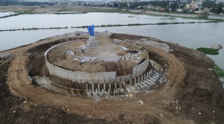 Karnataka: On day HC upholds order against Begur lake Shiva idol ...