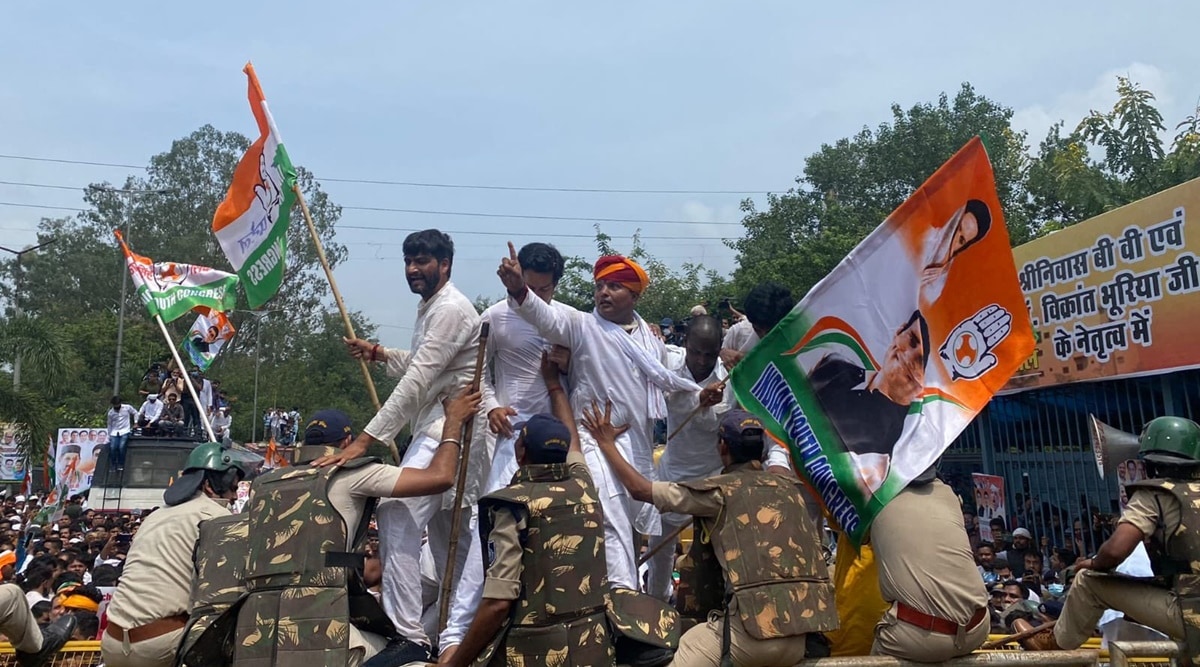 Youth Cong protest in MP: Four leaders booked | India News - The Indian ...