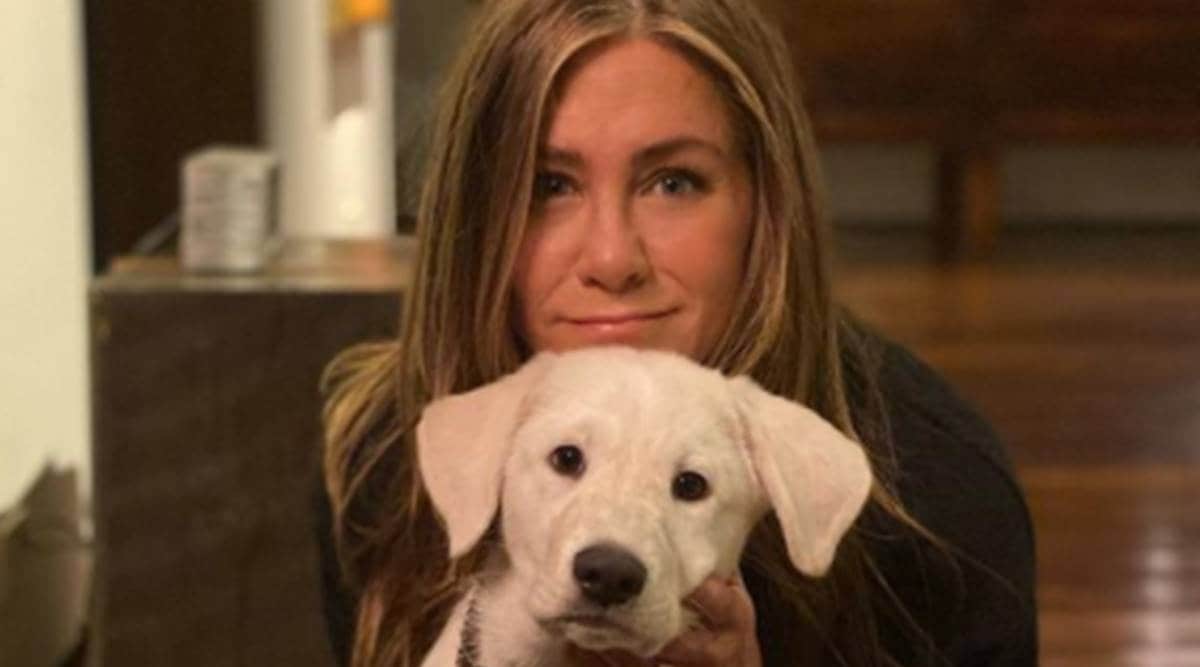 Jennifer Aniston eats only ‘one chip’ when she is stressed | Food-wine ...