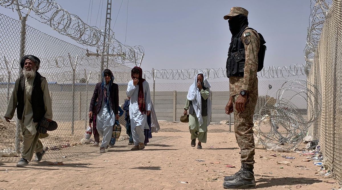 Pakistan slum township sees influx of people fleeing from Taliban rule ...
