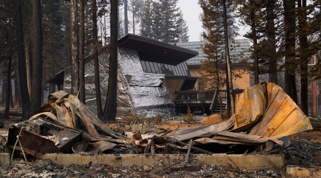Aluminum wrap used to protect homes in California wildfires | World ...