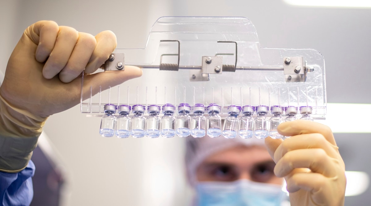 Pfizer, BioNTech say booster dose needed to fight Omicron | World News ...