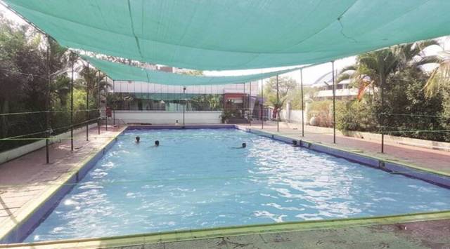 BMC likely to reopen swimming pools for competitive swimmers | Mumbai news