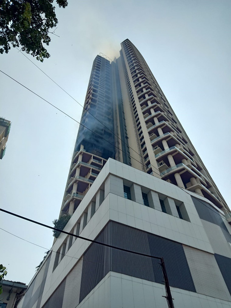Mumbai Lower Parel fire today: Mumbai: Fire on 19th floor of ...