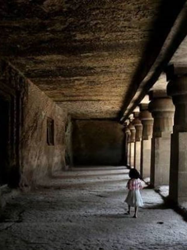 jogeshwari-caves-640.jpg