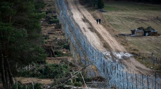 How fake news on Facebook helped fuel a border crisis in Europe | World ...