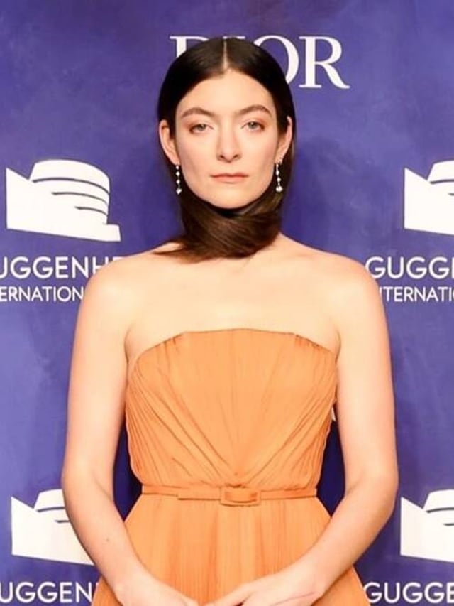 Lorde just wore her hair as a scarf; take a look | The Indian Express