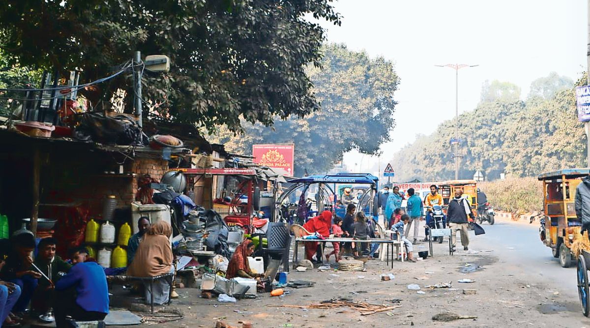Facing eviction, 33 families at Azadpur basti ask: ‘Where will we go in ...
