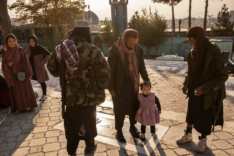 On patrol: 12 days with a Taliban police unit in Kabul | World News ...