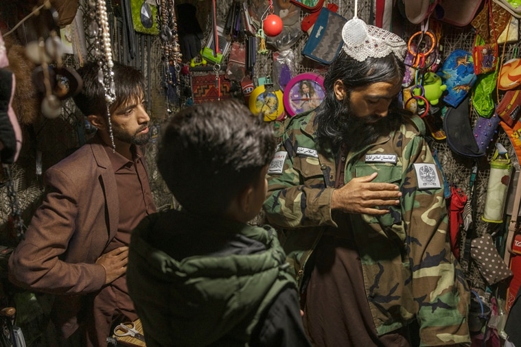On patrol: 12 days with a Taliban police unit in Kabul | World News ...