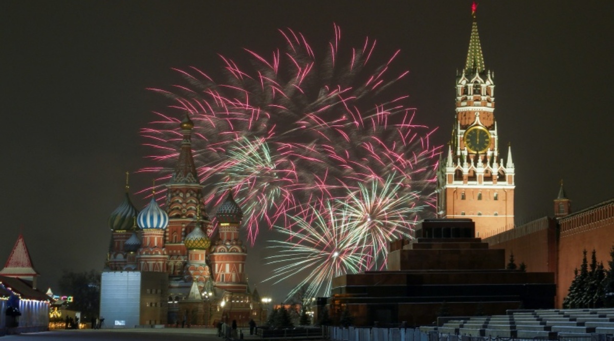 In pictures: What ringing in 2022 looked like around the world ...
