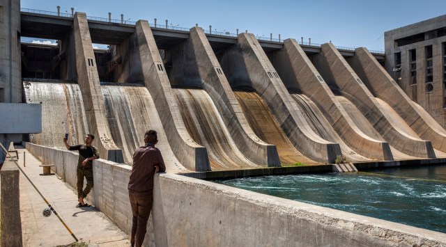 A dam in Syria was on a ‘no-strike’ list. The US bombed it anyway ...