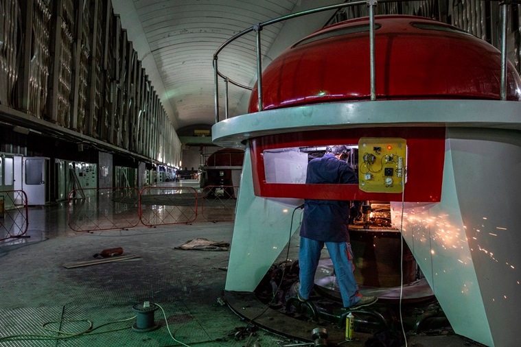 A dam in Syria was on a ‘no-strike’ list. The US bombed it anyway ...