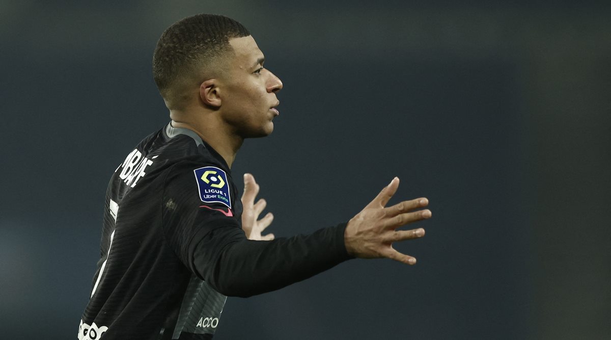 Ligue 1: Mbappe scores for leader PSG, last-place Saint-Etienne loses ...