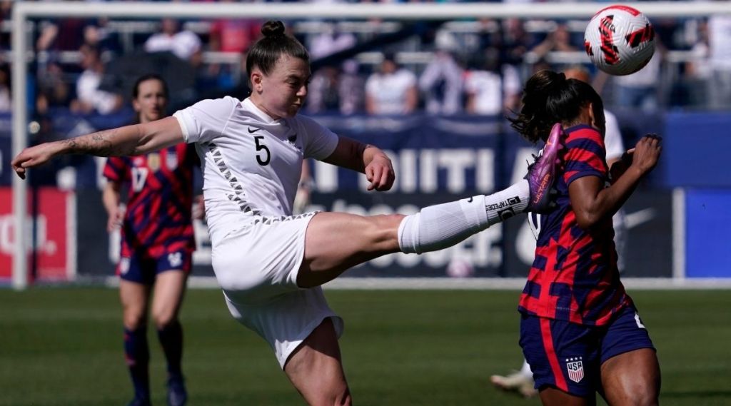 New Zealands Meikayla Moore Scores Hat Trick Of Own Goals As Uswnt