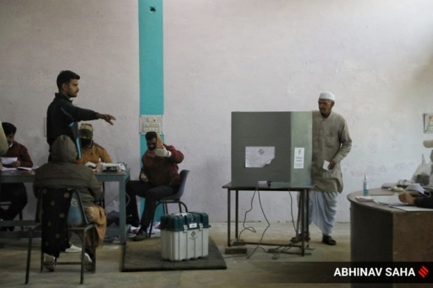 Battleground UP: First phase polls see over 60% voter turnout | India ...