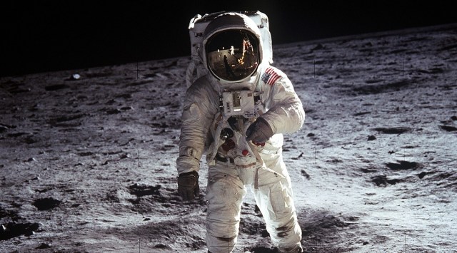 Original Buzz Aldrin moon walk photo sells for $7,700 at auction | Life ...