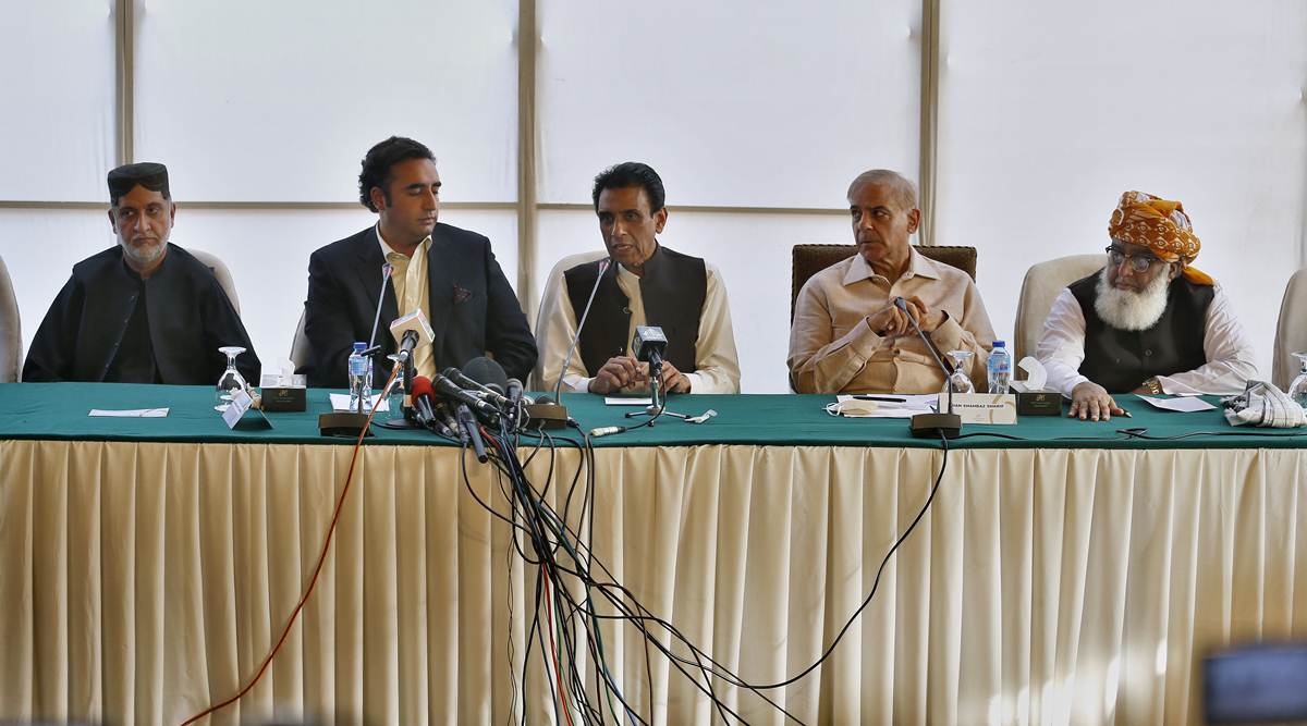 Army got Imran Khan PM’s job, why it’s now tugging at the rug under his ...