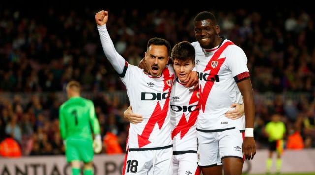 La Liga: Rayo Vallecano stun Barcelona, Real Madrid 1 point from title ...