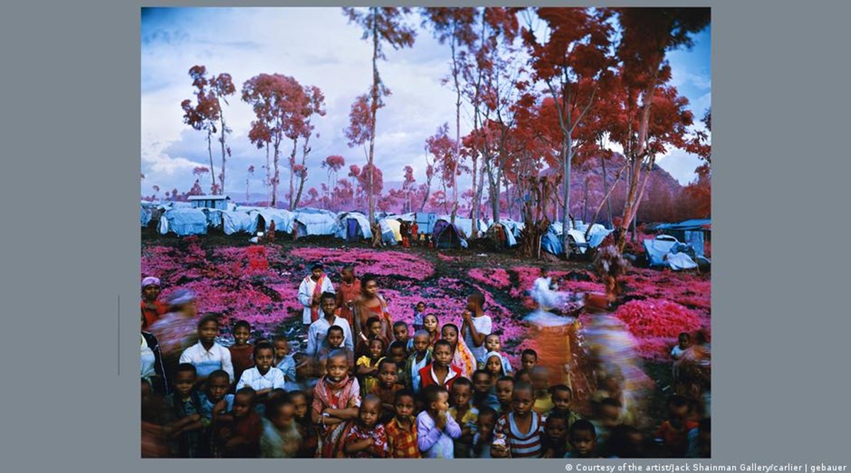 Photographer Richard Mosse: Global crises through an atypical lens ...