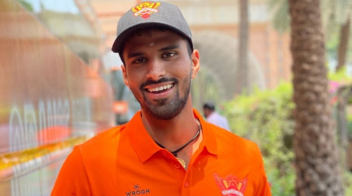 IPL 2022: Washington Sundar injured his bowling hand again, losing him ...