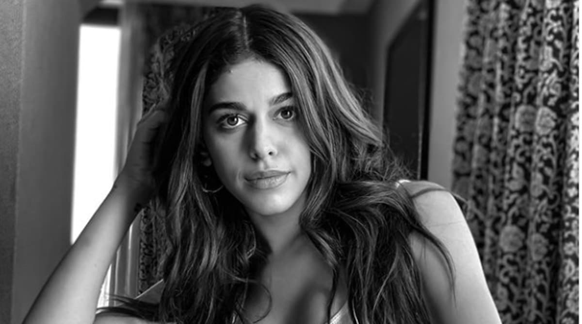 Alaya F goes ‘back to the grind after eating only cheese and bread for ...