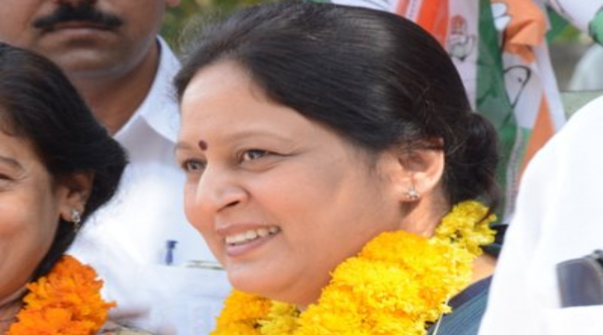 VMC Opp leader serves notice on chief, mayor | Baroda News - The Indian ...